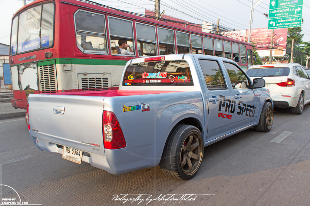 Isuzu D-Max SLX Crew Cab | Drag Diesel Thailand | Drive-by Snapshots